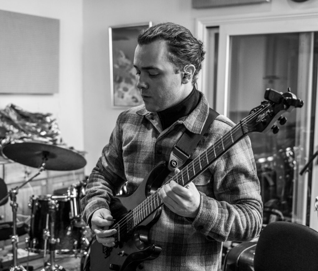 A warm welcome to Jack Clark, our new guitarist! - Jethro Tull